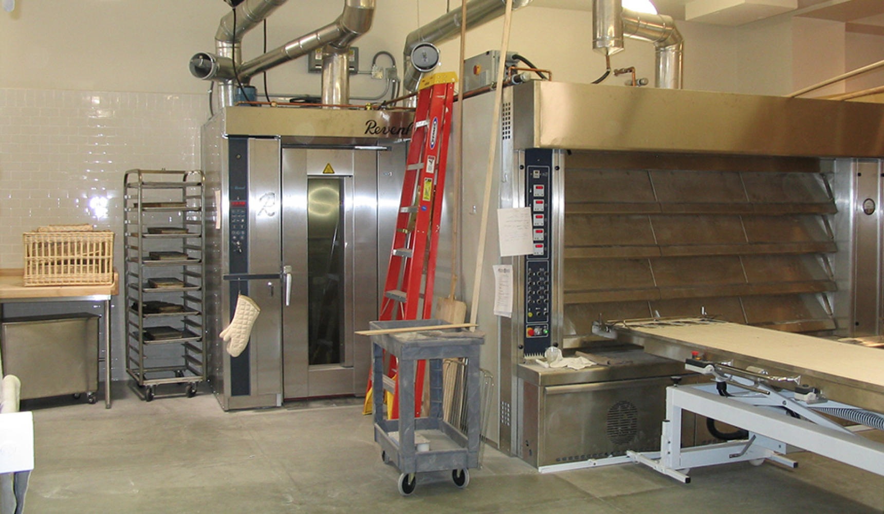 Acme Bread Expansion, Ferry Building Marketplace - BBI Construction